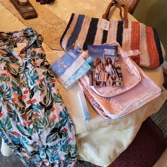 Coastal | Accessories | Beachly Box | Poshmark